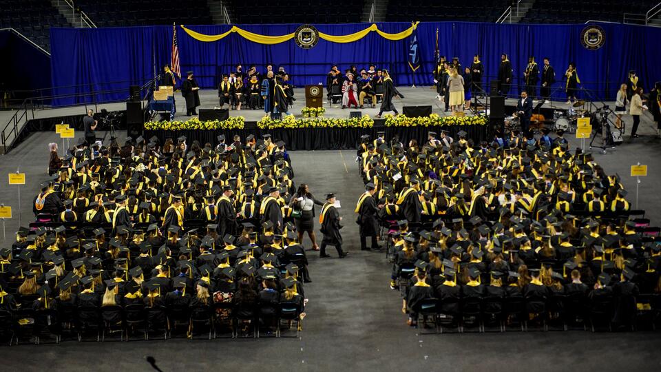 UMSI celebrates its largest-ever class of graduates | umsi